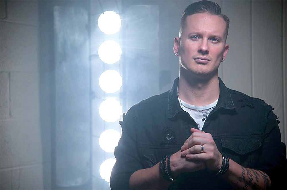 Altoona native fulfills dream, signs recording deal | News, Sports ...